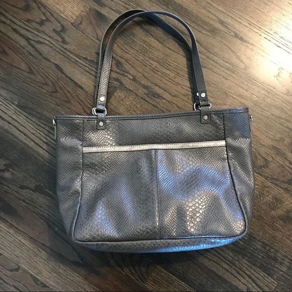 thirty-one | Bags | Thirtyone Townsfair Reversible Tote Gray Leather ...